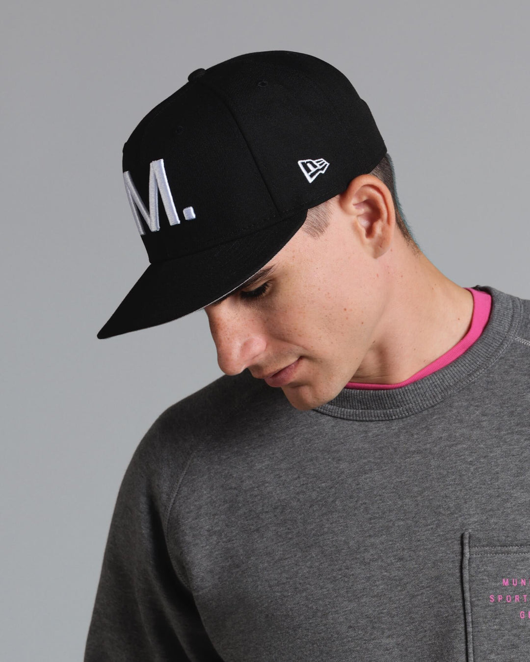 M. Hat in Cardinal | MUNICIPAL