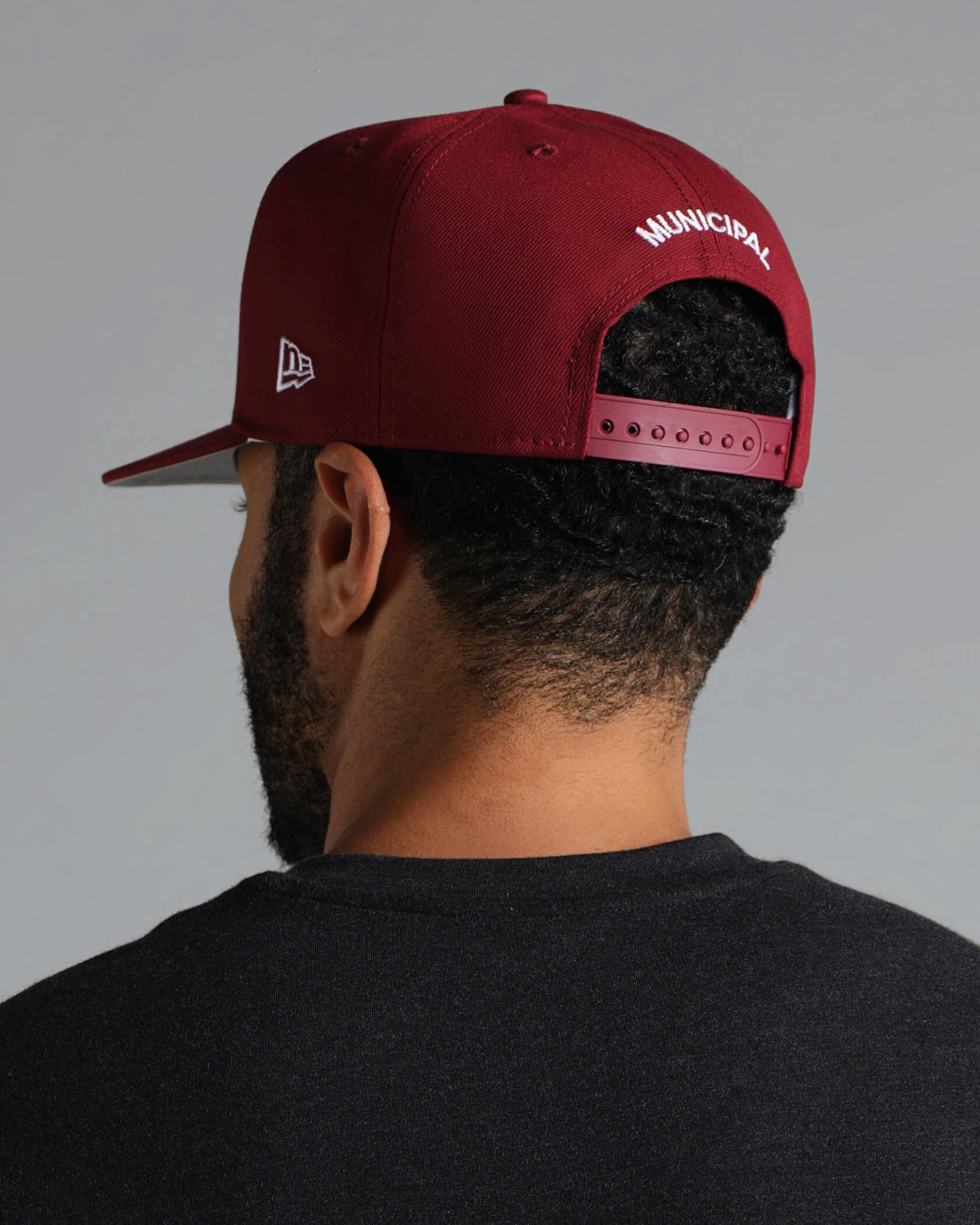 M. Hat in Cardinal | MUNICIPAL